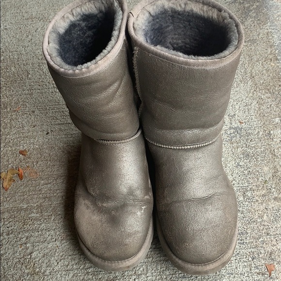 UGG | Shoes | Silver Womans Uggs Size | Poshmark